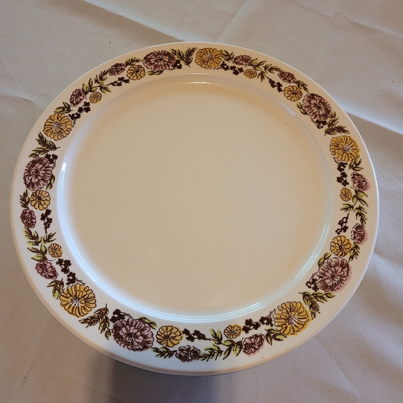 unbranded | Dining | Midcentury Vintage Floral Ceramic Platter 25 ...